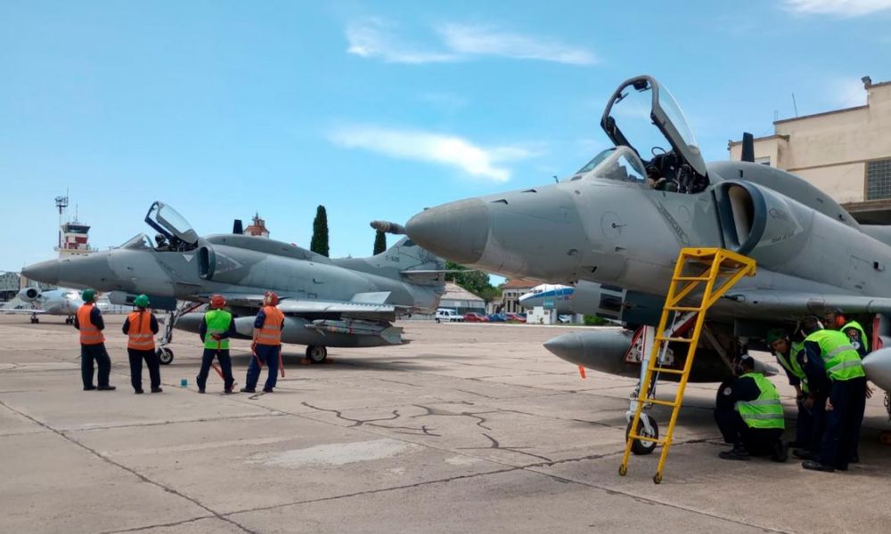 El Faro | Asunción de Milei: Aviones de combate, inhibidores de drones ...